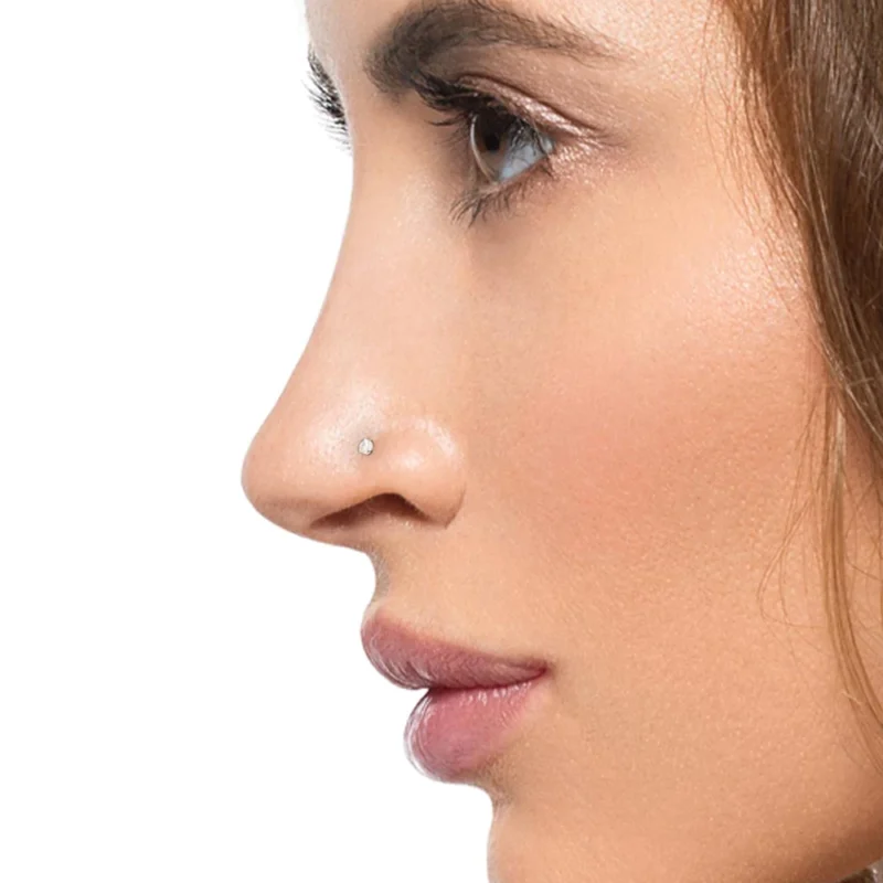 How Threadless Labret Studs Transform Your Look - The Body Rings
